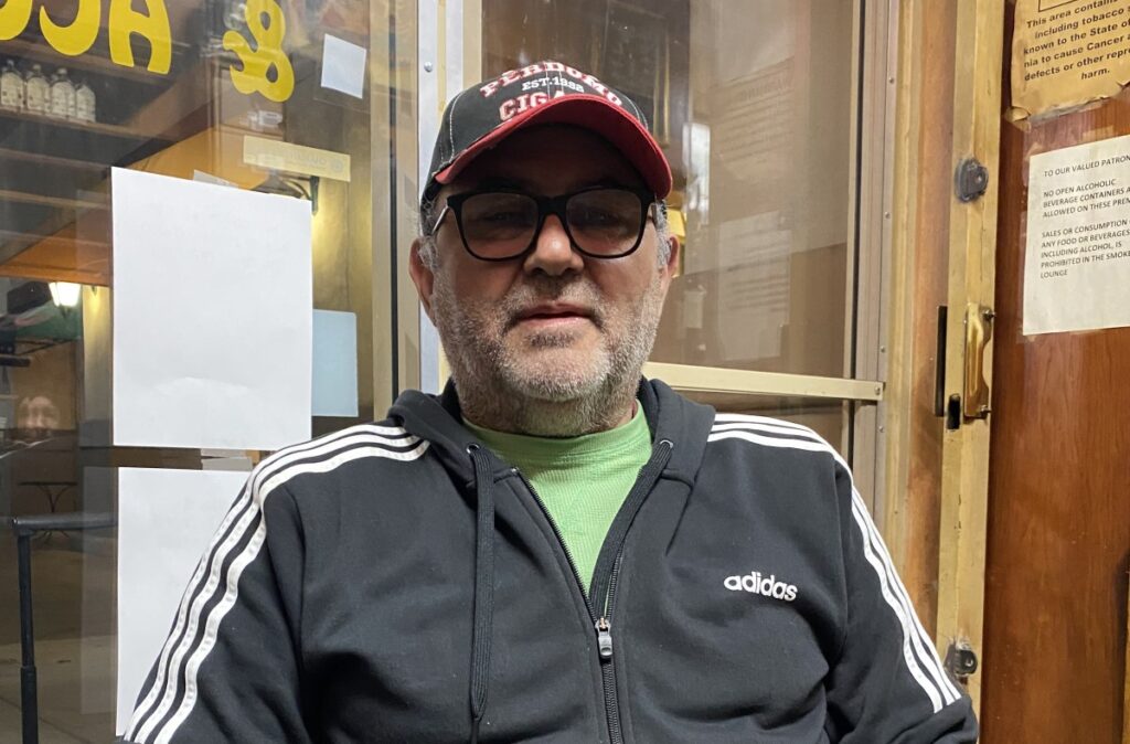 ScrewLouie.com – The Zone is the Place for Screwie Louie